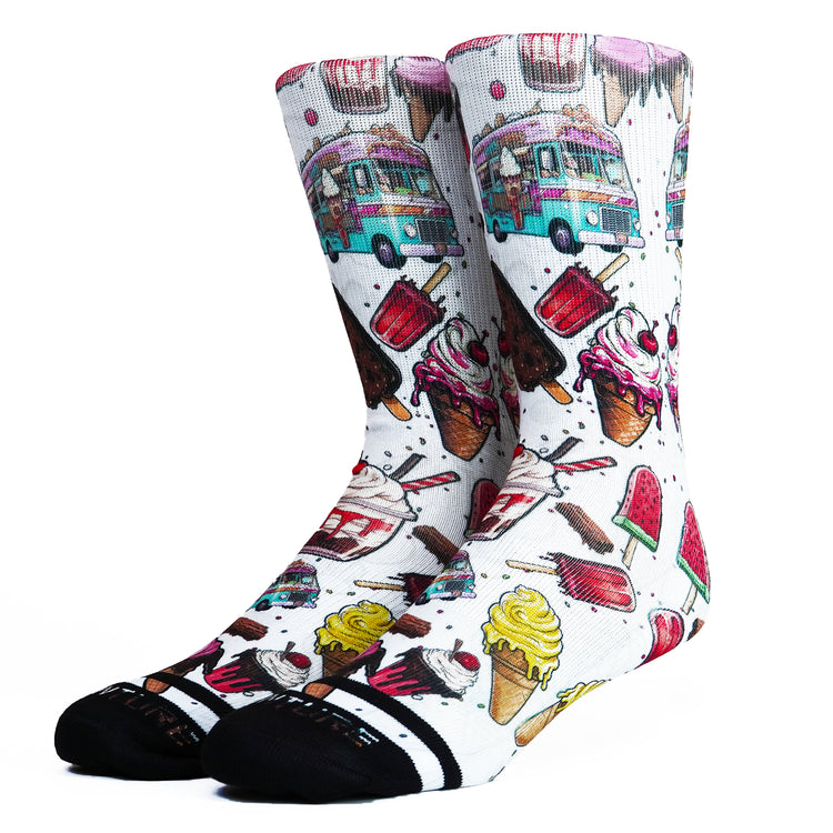 PATTERNS – Venture Socks